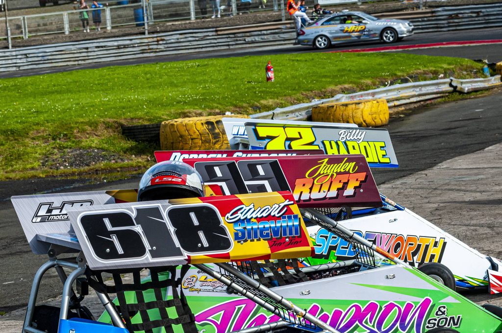 Ninja Scottish Up For Grabs | Hardie Race Promotions