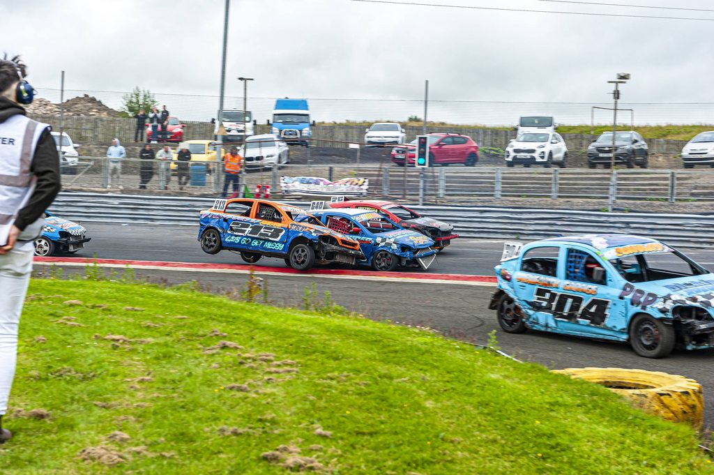 Hardie Race Promotions Stock Car & Banger racing at Lochgelly Raceway